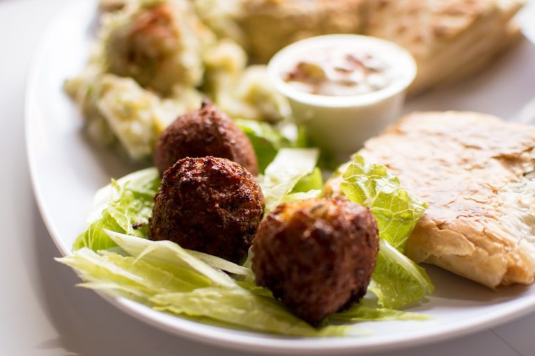 Jordanian Food Culture: Everything You Need to Know - Pink Pangea